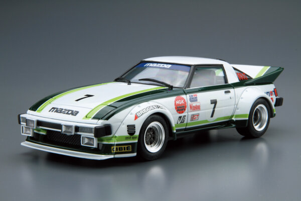 1:24 Scale Aoshima Mazda RX-7 SA22C Racing Car Daytona 1979 Model Kit - Kent Models