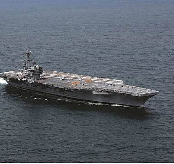 1:720 Scale Italeri USS George H W Bush Ship Model Kit #1408 - Kent Models