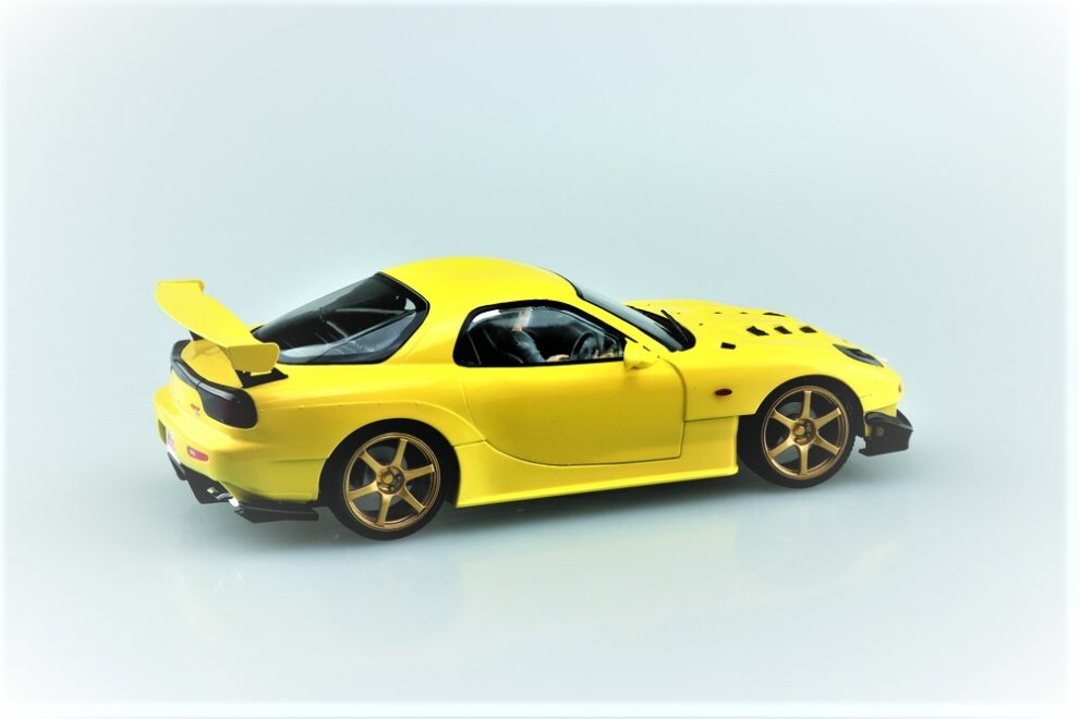 1:24 Scale Aoshima Initial-D Takahashi Keisuke Mazda FD3S RX-7 w/Figure ...